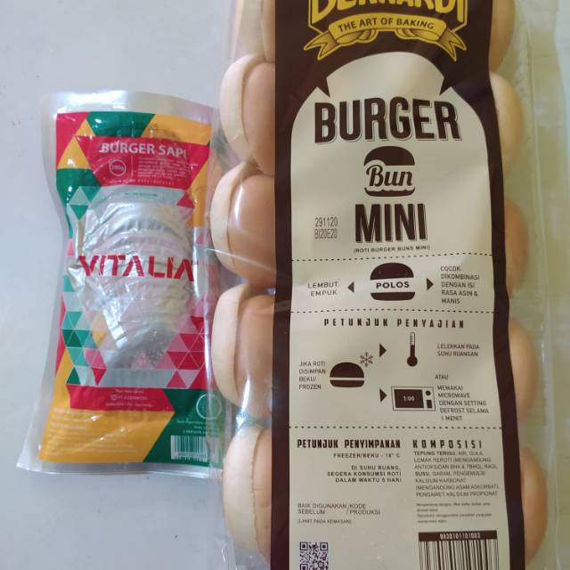 Bernardi roti burger mini + ham / beef burger mini isi 20's | Shopee ...