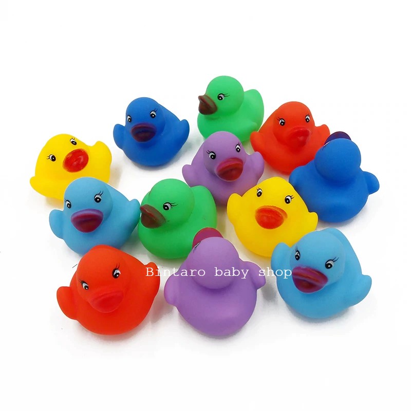 Jual MAINAN BAYI BEBEK KECIL WARNA WARNI / Mainan Mandi Bebek Kecil ...