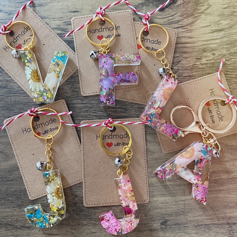 Jual pressed flower resin Keychain | Resin Gantungan Kunci | Shopee ...