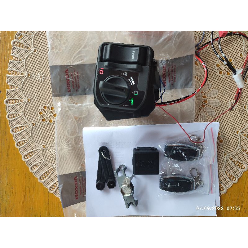 Jual kunci kontak keyless vario 150 dan beat stret (1 set modul +2 ...