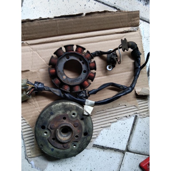 Jual Spul jalan magnet xeon karburator 44D original copotan mulus ...