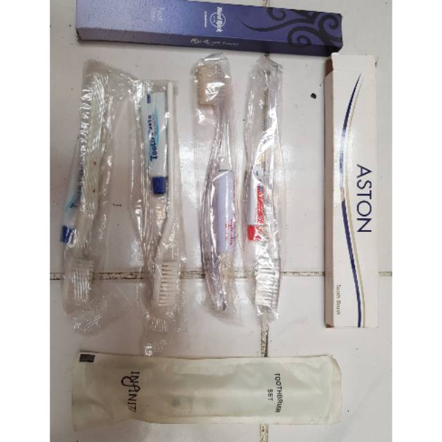 Jual Gosok gigi sikat gigi hotel travel odol pasta gigi | Shopee Indonesia