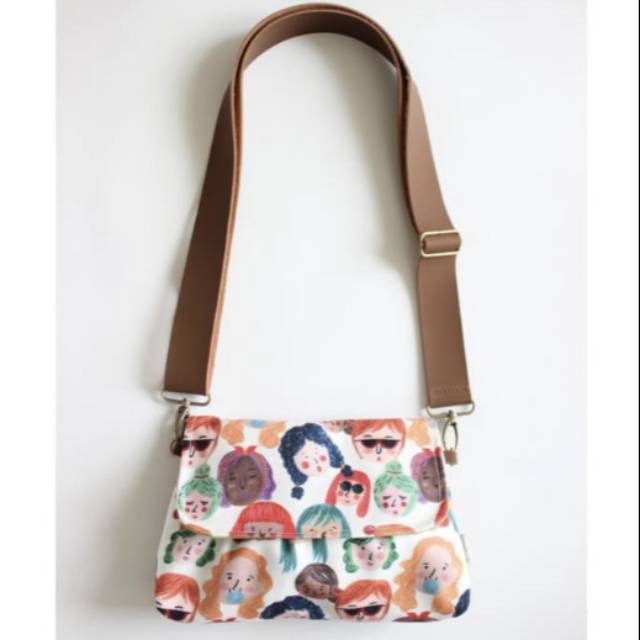 Jual Ideku Handmade Faces Sling Bag ( READY) | Shopee Indonesia
