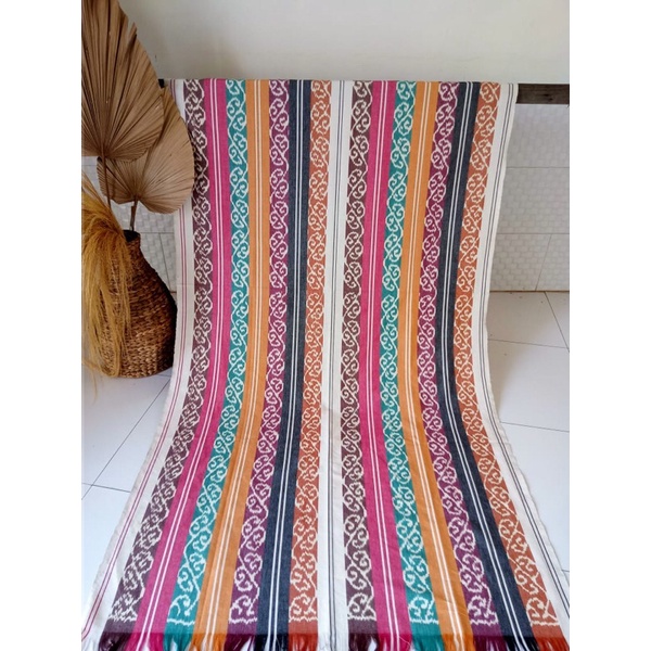 Jual KAIN TENUN TROSO KAIN TENUN ETHNIC MOTIF SUMBAWA LOMBOK Indonesia ...
