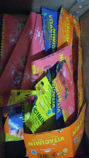 VITACIMIN Original - Permen Vitamin C, Multivitamin, Sariawan | Shopee ...