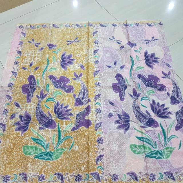 Jual Kain Batik Encim Picasso motif Ikan KOI (kuning) | Shopee Indonesia