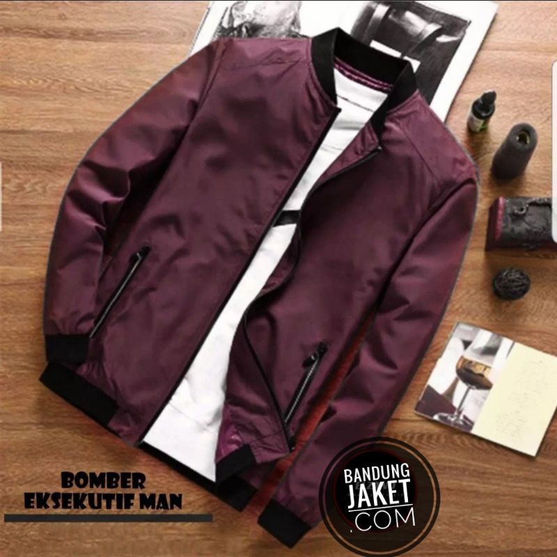 Jual BOMBERMAN JAKET/ JAKET SANTAI/JAKET GAYA maroon XL | Shopee Indonesia