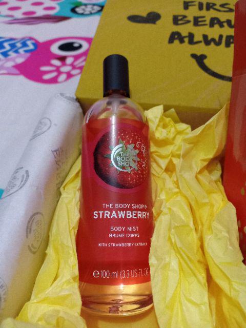 The Body Shop Strawberry Body Mist 100ml | Shopee Indonesia