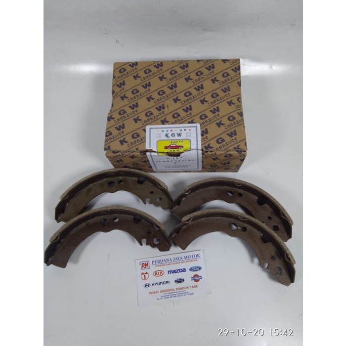 Jual Brake Shoe Kampas Rem Belakang Nissan Sunny B11 Sentra B12 | Shopee Indonesia