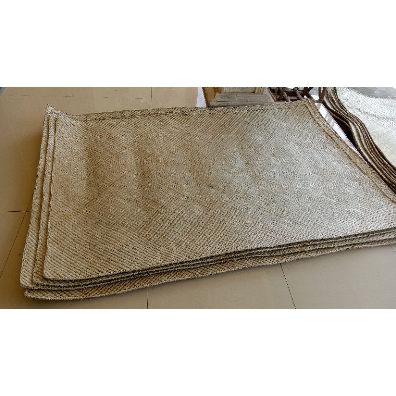 Jual Tikar Anyaman Pandan Ukuran 200 cm x 130 cm | Shopee Indonesia