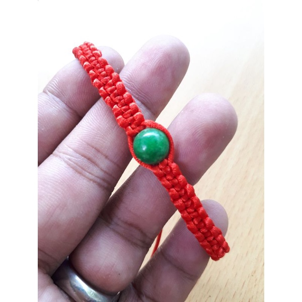 Jual gelang giok keberuntungan tali merah | Shopee Indonesia