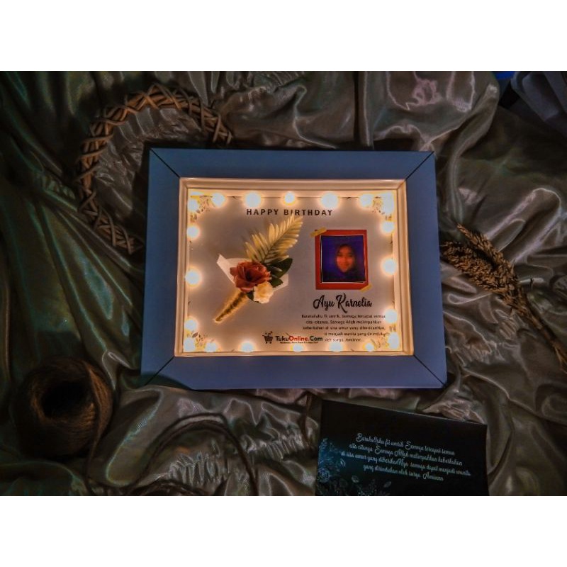 Harga Flower Frame 3D Lamaran Terbaru Agustus 2023 |BigGo Indonesia