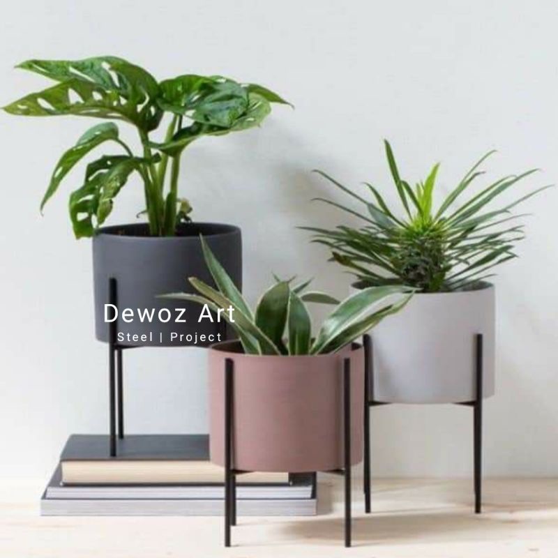 Jual Stand Pot Bunga Unik - Standing Planter Aesthetic | Shopee Indonesia