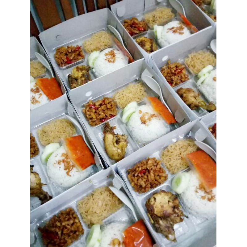 PAKET NASI UDUK KOTAK PLUS AYAM ENAK | Shopee Indonesia