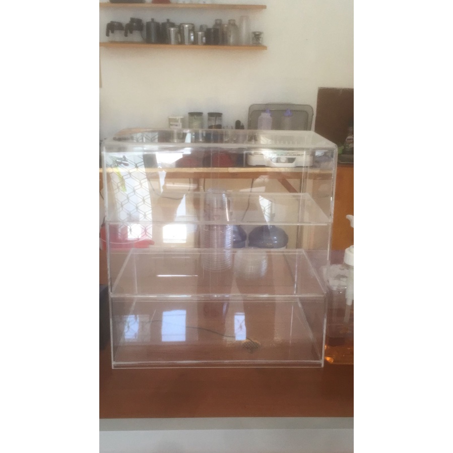 Jual Rak Etalase Akrilik Custom PxLxT 40x20x30cm | Shopee Indonesia