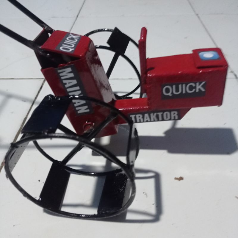 Jual MAINAN ANAK TRAKTOR BAJAK SAWAH / MAINAN DARI BESI | Shopee Indonesia