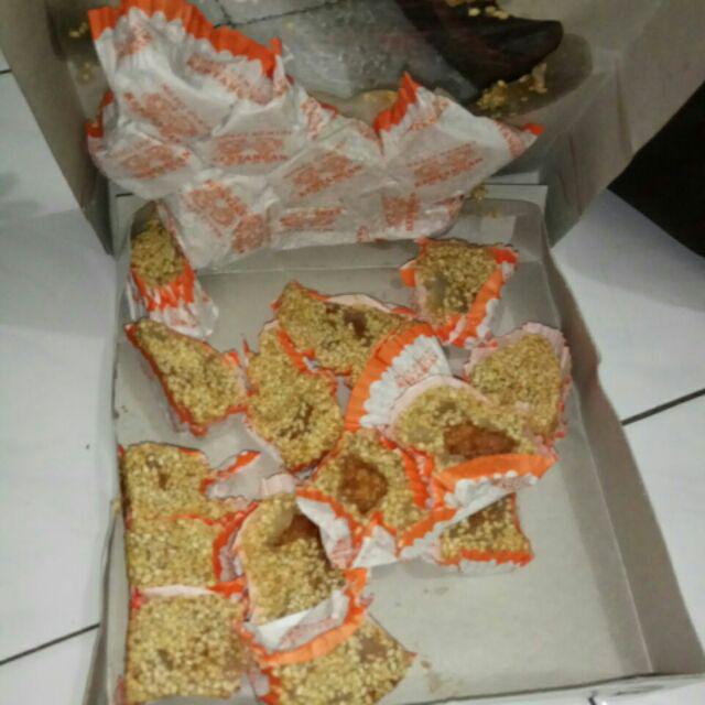 isi 25 kue Moaci/Moci/Mochi Wijen Gemini Kentangan Oleh2 khas Asli ...