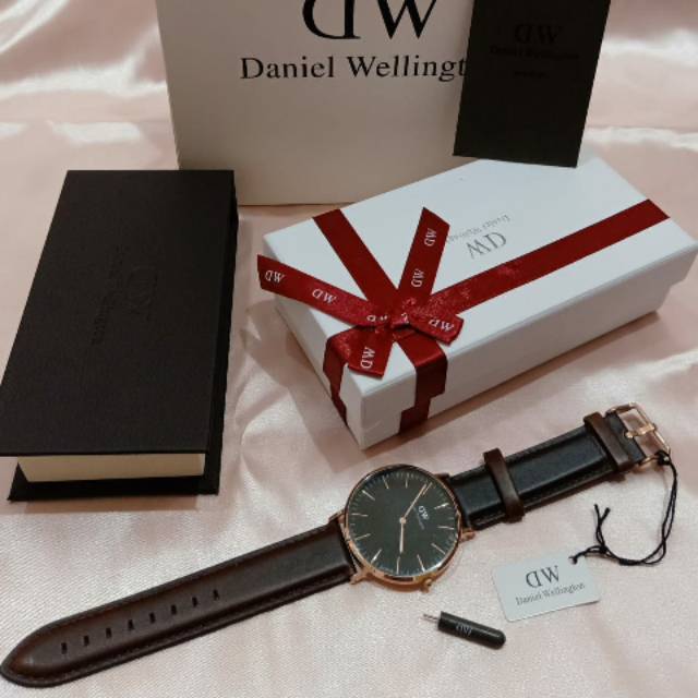 Jual Jam DW | Shopee Indonesia