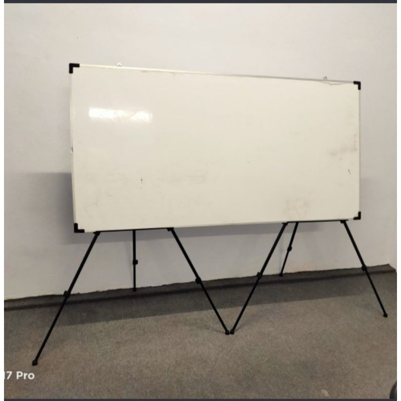 Jual Stand Whiteboard Papan Tulis Standing Tripod Papan Tulis ...