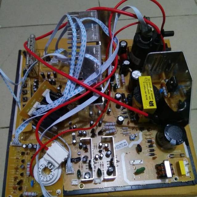 Jual Mesin TV DIGITAL tabung 25-29inc WCOM Indonesia|Shopee Indonesia