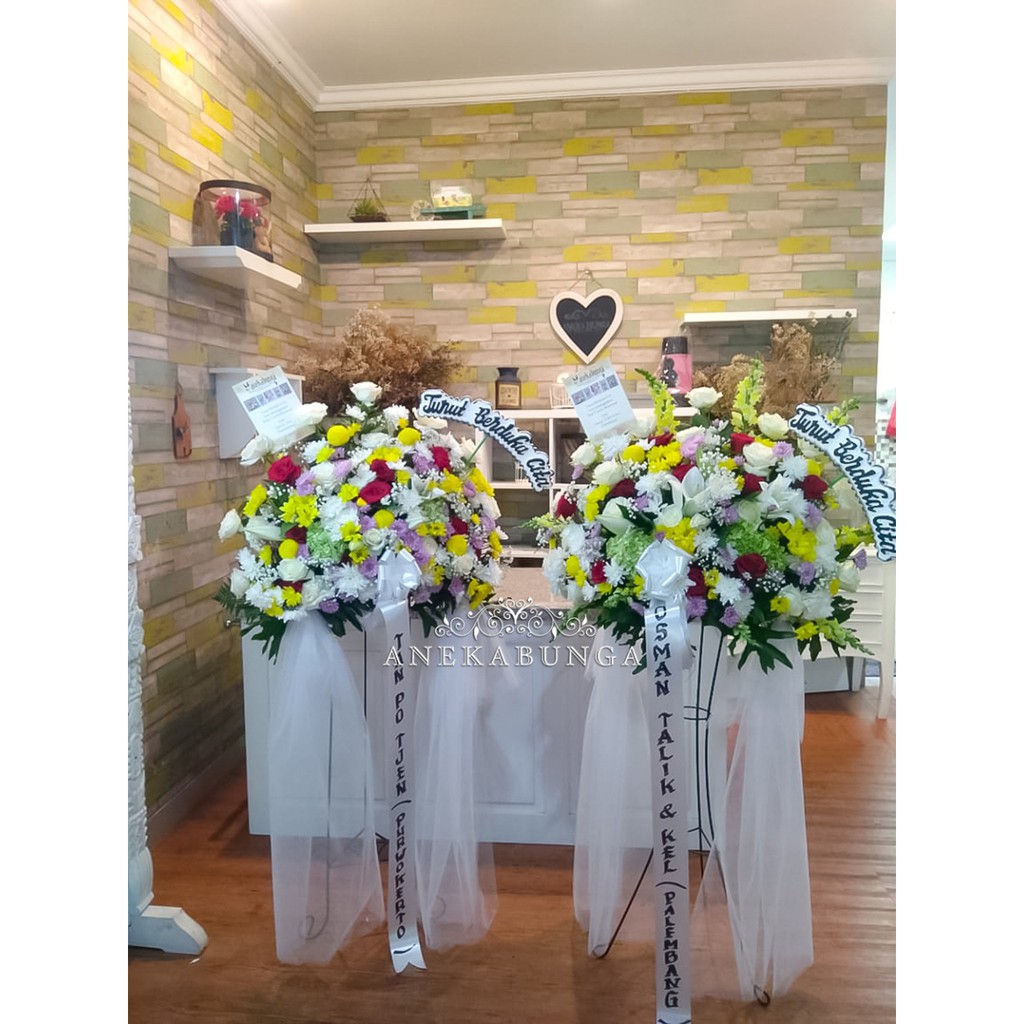 2 Standing Flower Duka Cita Karangan Condolence Bunga Fresh Asli Ucapan ...
