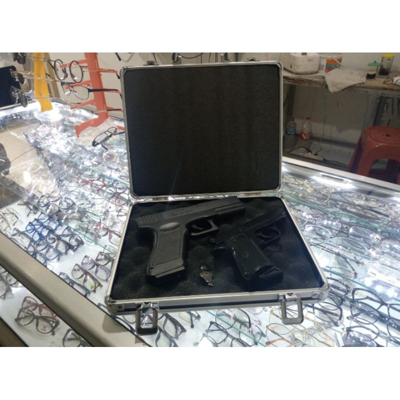 Jual Handgun Box Gun Pistol Case Safety Gun Safe Cover Koper Senjata ...