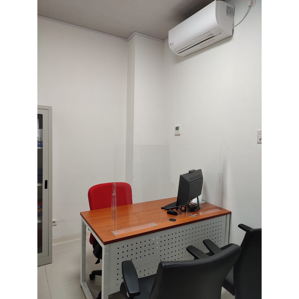 Jual PARTISI / PEMBATAS MEJA AKRILIK TEBAL 3MM | Shopee Indonesia