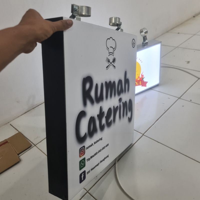 Jual Neon Box 2 Sisi Akrilik Ukuran 50 x 50cm | Shopee Indonesia