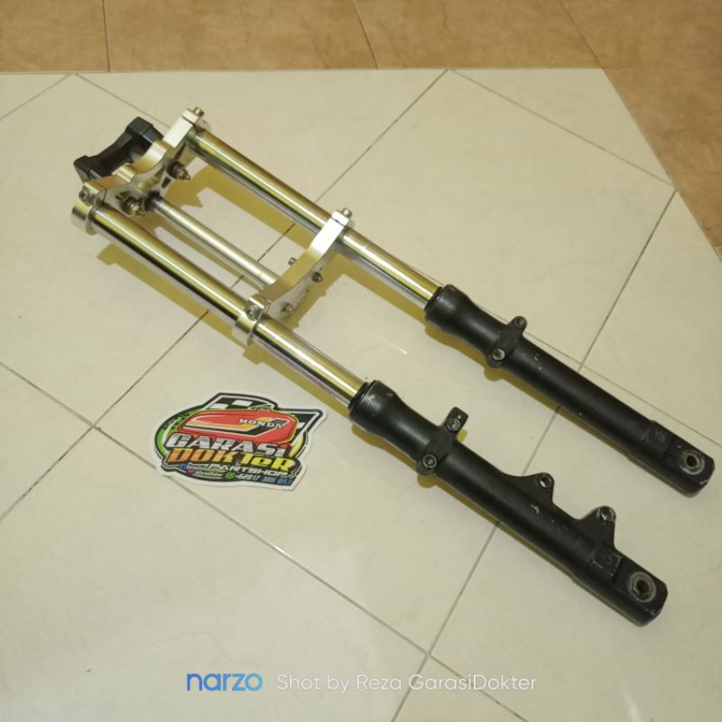 Jual shockbreaker skok depan yamaha vixion old lawas original set segitiga aitech pnp gl mp ...