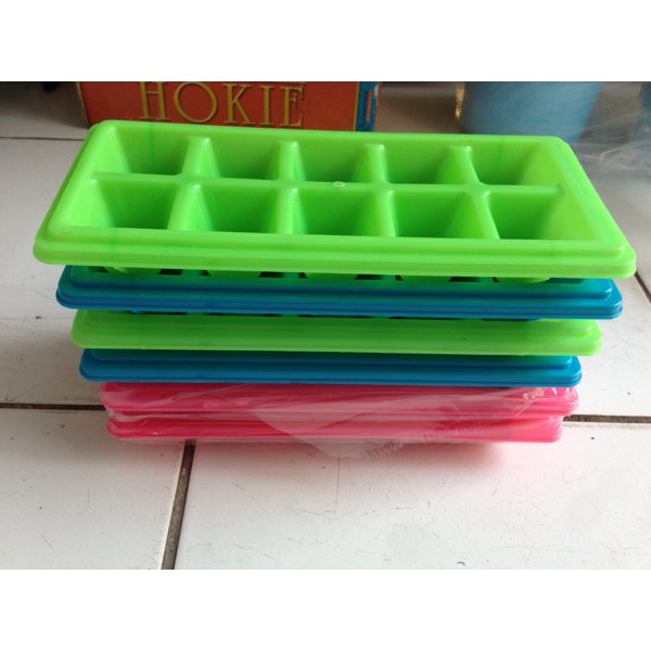 Jual Tempat Es Batu / Tempat es batu berbahan plastik dgn berbagai ...
