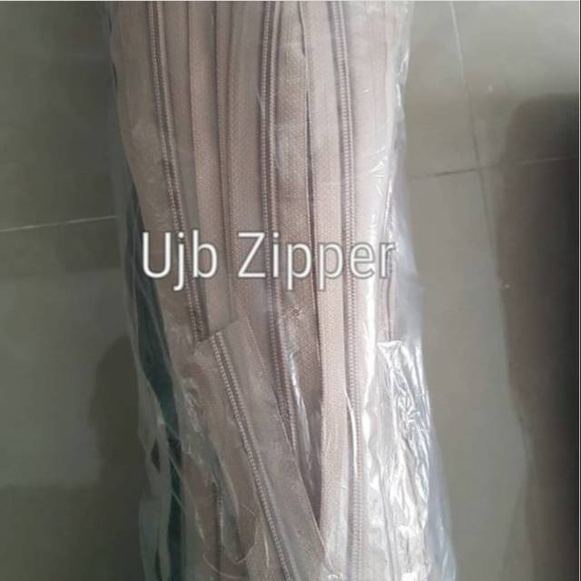 Jual Resleting Roll No: 3 dan No5 non YKK- murahh roll warna warni ada lebih dari 50 warna 80 ...