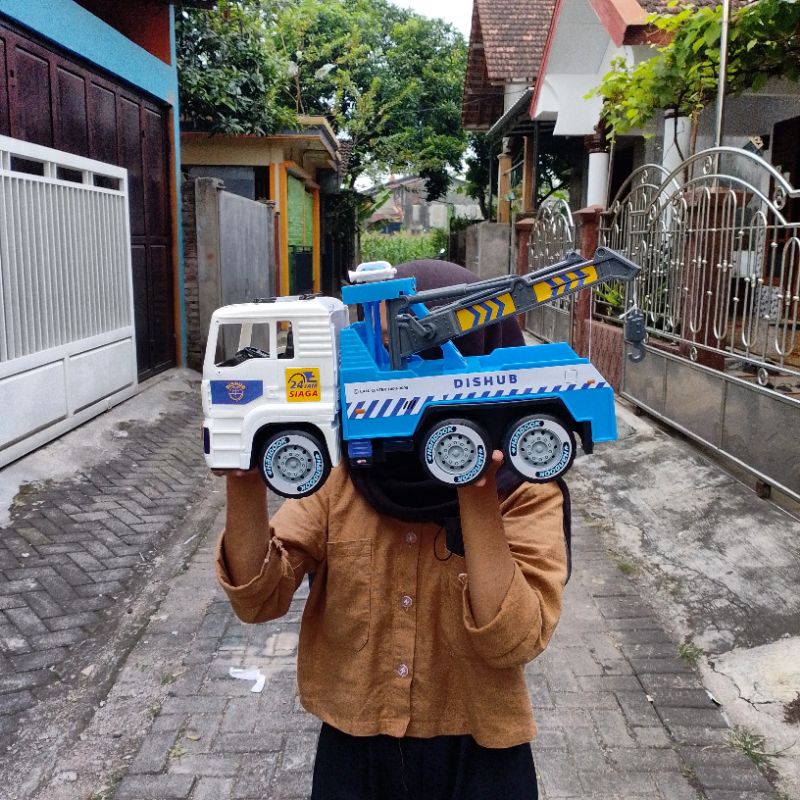 Jual MAINAN "TRUCK KATROL 8082" MAINAN TRUCK DEREK UKURAN JUMBO ...