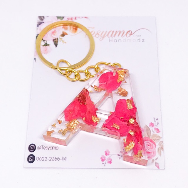 Jual RESIN KEYCHAIN / GANTUNGAN KUNCI RESIN BUNGA EMAS PREMIUM INITIAL ...