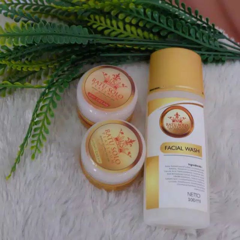 Jual Paket Ratu solo skincare basic glowing Indonesia|Shopee Indonesia