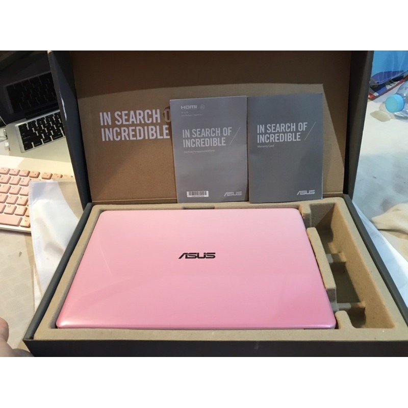Asus VivoBook E12 E203NAH Pink | Shopee Indonesia