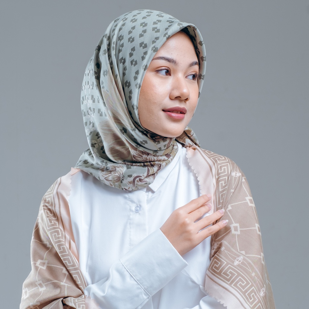 Jual Hijab Motif [MECCA] - Voal Segi Empat Lasercut Printing 120 ...