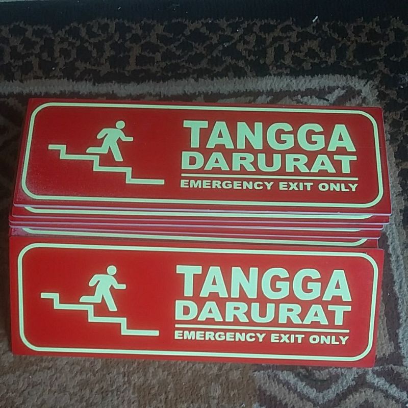 Jual Jalur Evakuasi Tangga Darurat 30 ×10 CM | Shopee Indonesia