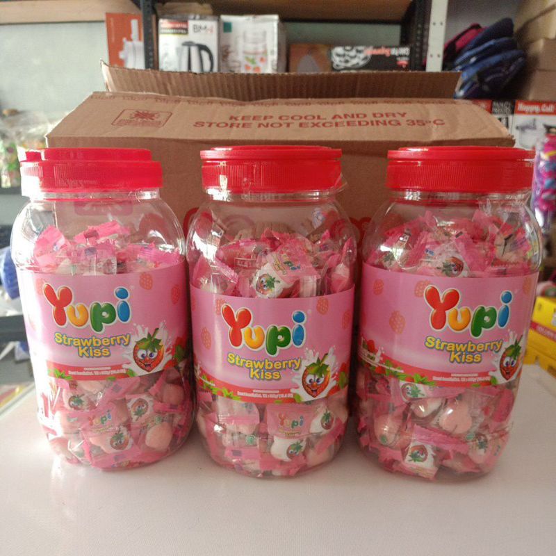 Jual PERMEN YUPI STRAWBERRY | Shopee Indonesia