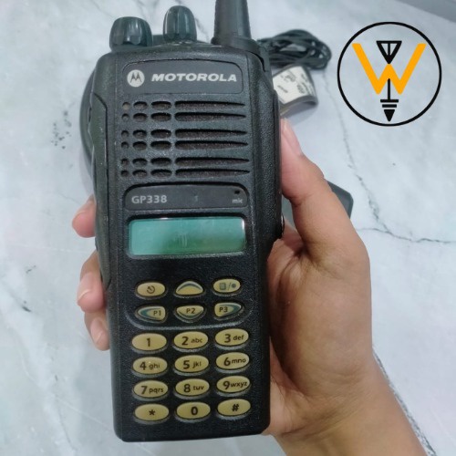 Jual RADIO WALKIE TALKIE MOTOROLA GP338 HT GP 338 VHF AND UHF - 136-174 ...