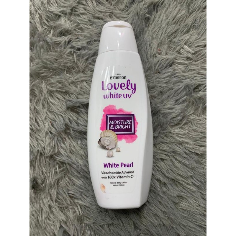 Jual Emeron lovely white UV 200ml | Shopee Indonesia