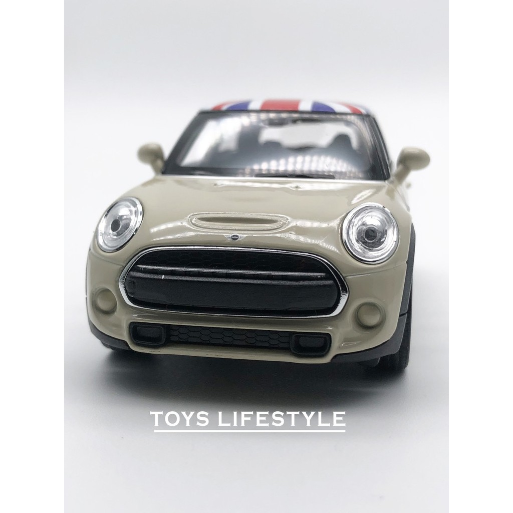 Jual Welly Diecast - New Mini Hatch UK Flag Skala 1:36 (Krem) | Shopee ...