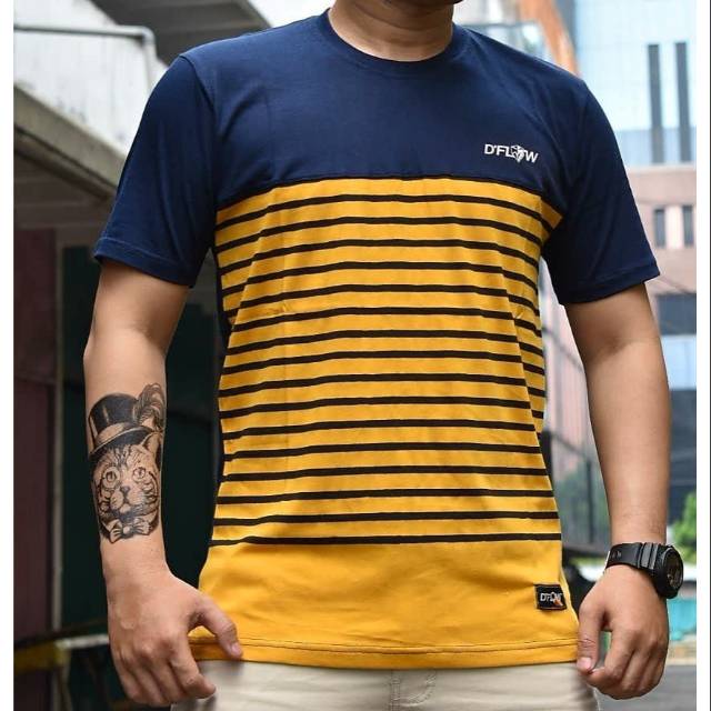 Jual Kaos distro original dflow free sticker | Shopee Indonesia