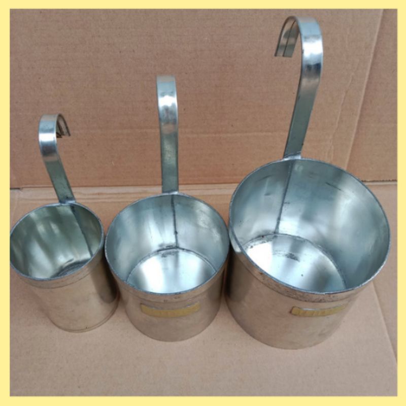 Jual Literan minyak ukuran 1/4,1/2 dan 1 liter | Shopee Indonesia