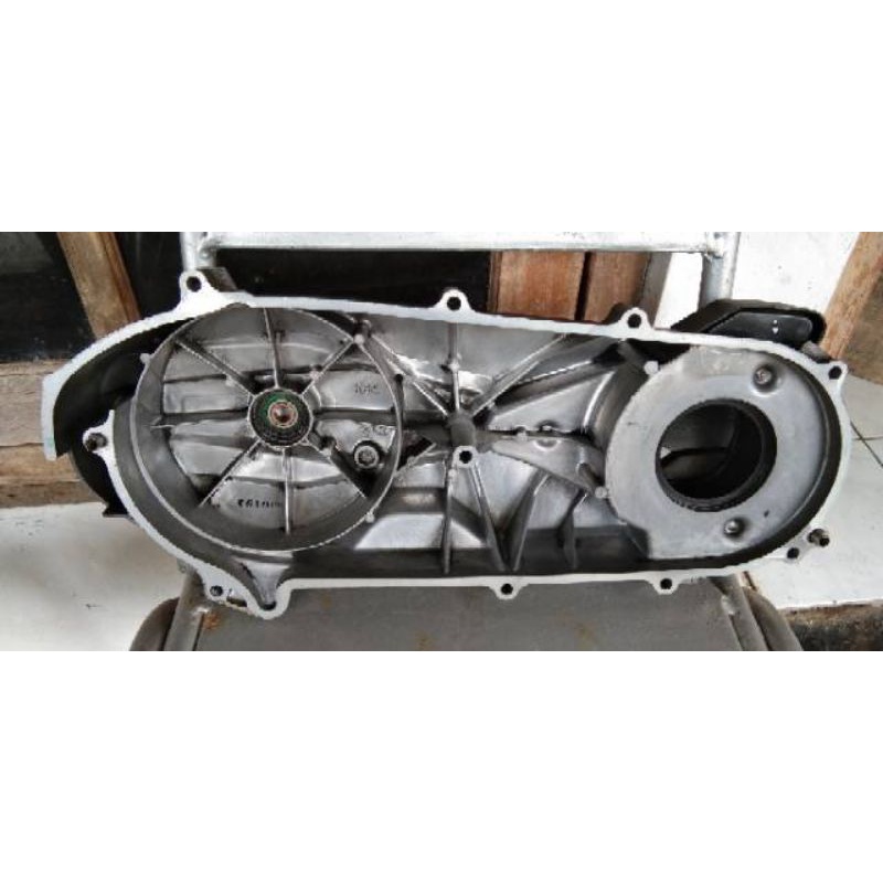 Jual Blok Kiri Block Bak Crankcase CVT New Vario 125 LED Vario 150 LED ...