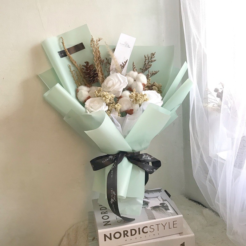 Jual Buket Bunga Rustic Tosca Bunga Kering Buga Wisuda | Shopee Indonesia