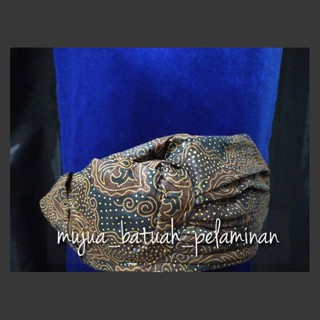 Jual Saluak Datuak Batik Atau Topi Pengantin Laki Adat Minang (Dewasa ...