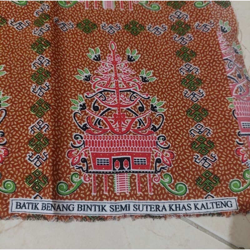Jual Batik Benang Bintik Semi Sutra Khas Kalteng Kalimantan Tengah ...