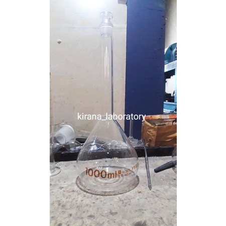 Jual Volumetric Flask 1000ml - Labu Ukur 1000ml Tutup Glass Pyrex Class A | Shopee Indonesia