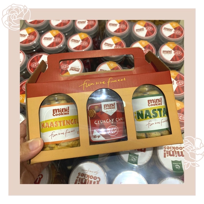 Jual Mini Cookies by Ina Cookies Toples Termurah Crunchy Choco / Kitkat ...