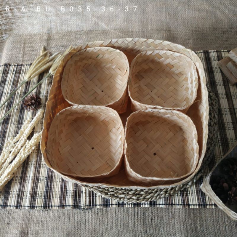 Jual Besek Bambu 18cm Sekat 4|Wadah Nasi|Tempat Saji|Sokase Bali ...
